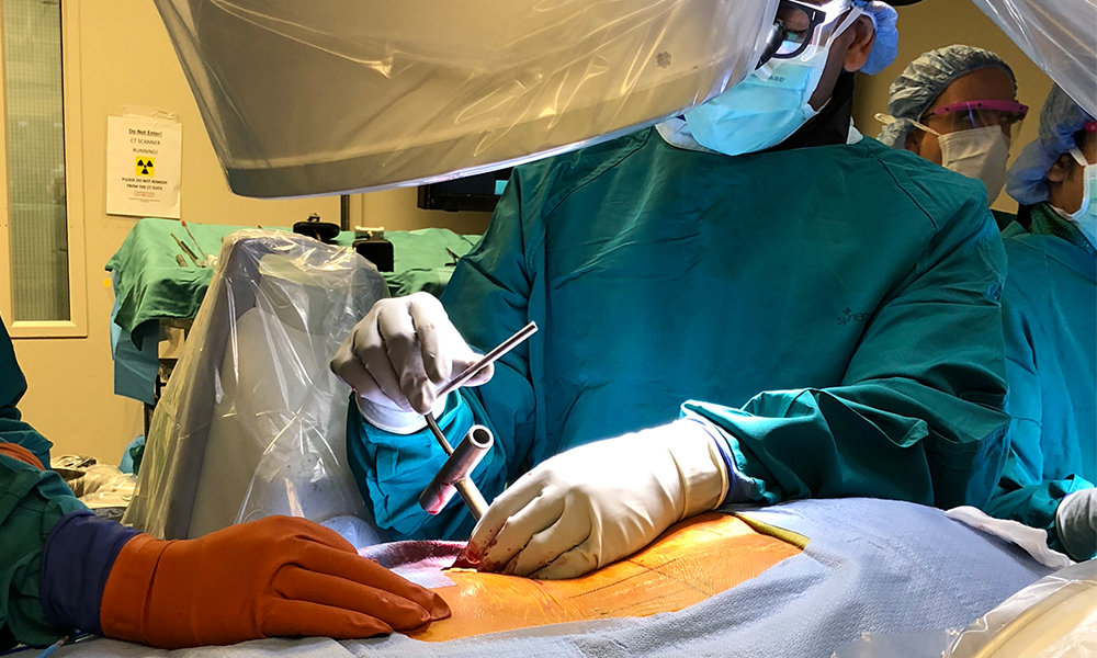 Stay Awake During Spine Surgery to Recuperate Faster, Go Home Sooner ...